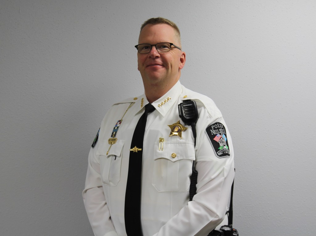 Ex-Jackson Co chief deputy ousted for bad behavior working at nearby ...
